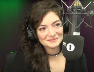 Lorde Bio-Wiki, Facts, Age, Height, Net Worth, Life | New Zealand Singer