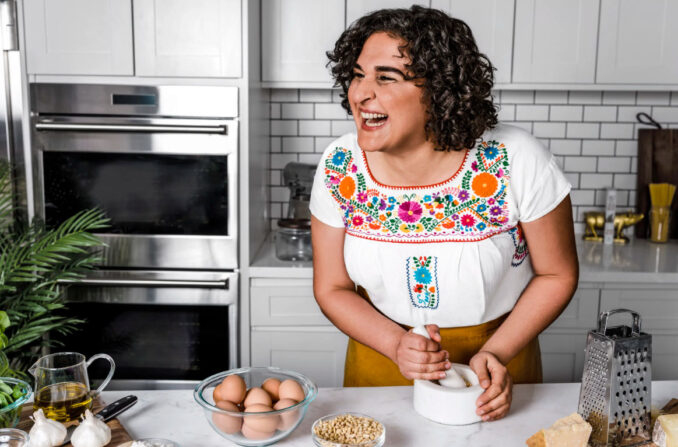 Samin Nosrat Bio, Partner, Married, Husband, Net Worth, Age, Instagram