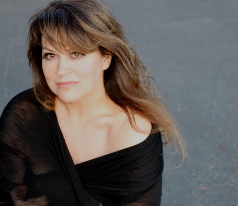 Melissa Womer Biography, Husband, Age, Height, Weight, Net Worth 2024